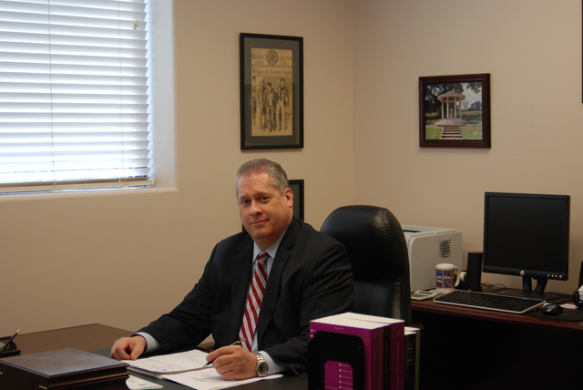 Daniel Cross Profile - Hillsboro, OR Criminal Defense Lawyer