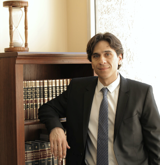 Nigel Burns Profile - Los Angeles, CA Family Lawyer
