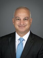 Steven Clarfield - Lawyer